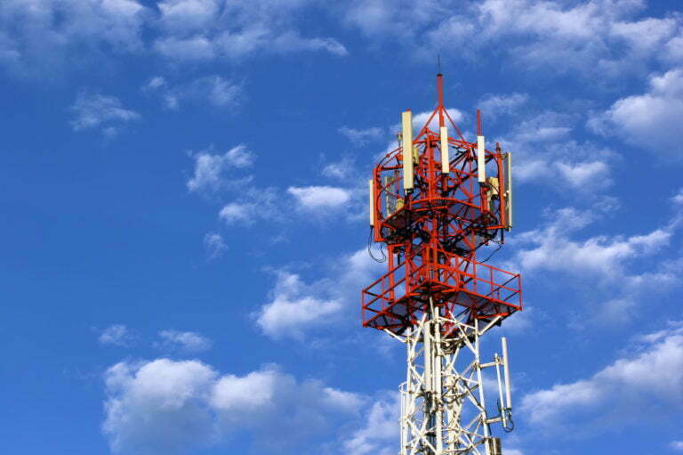 5G Cell Towers in 2024: Top Questions Answered - Steel In The Air